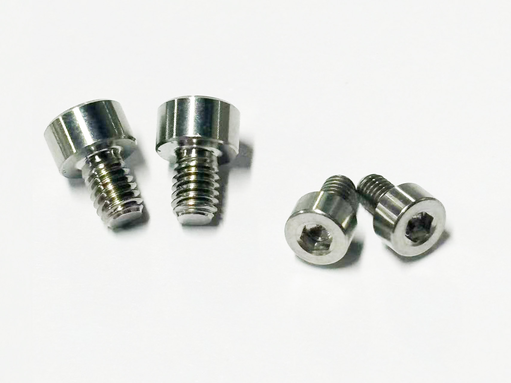 Titanium M8X20 Socket Cap Head (DIN912) GRADE 5 (Ti-6Al-4V) - 200pcs